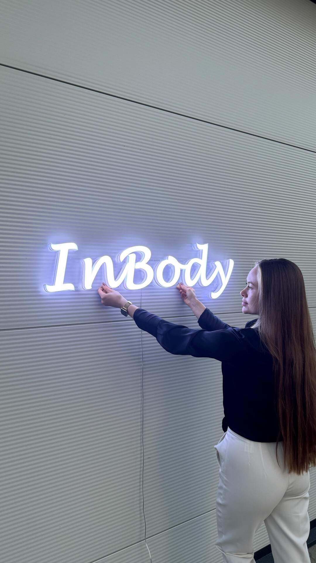 Customized LED Acrylic Signs | Business Decoration Three-dimensional ...