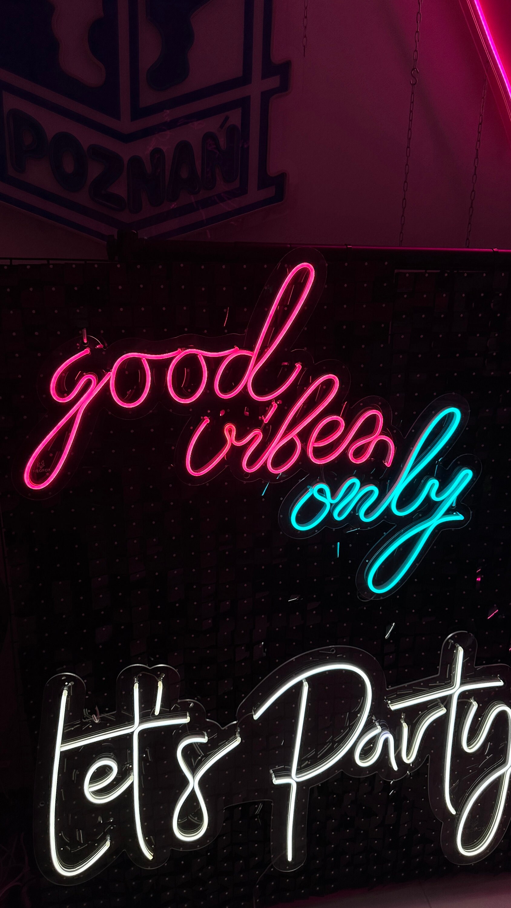 Good Vibes Only Neon Sign | Customizable Neon Sign | Custom Good Vibes ...