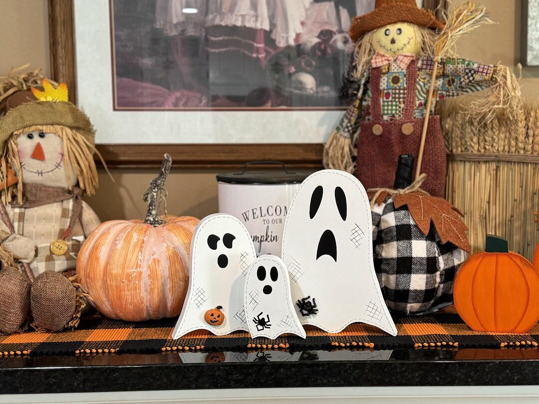 Wooden Ghost Family, Hand Painted Wooden Ghosts, Halloween Decor ...