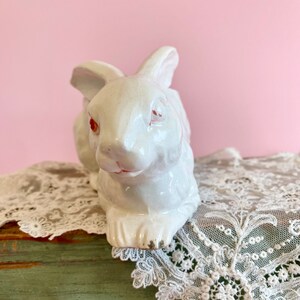 Vintage Ceramic INARCO Japan White Rabbit With Red Eyes Planter 6 ...