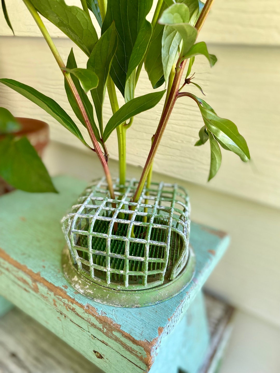 Vintage Large Green Metal FLOWER FROG With Spikes and Cage 5.5 Antique ...