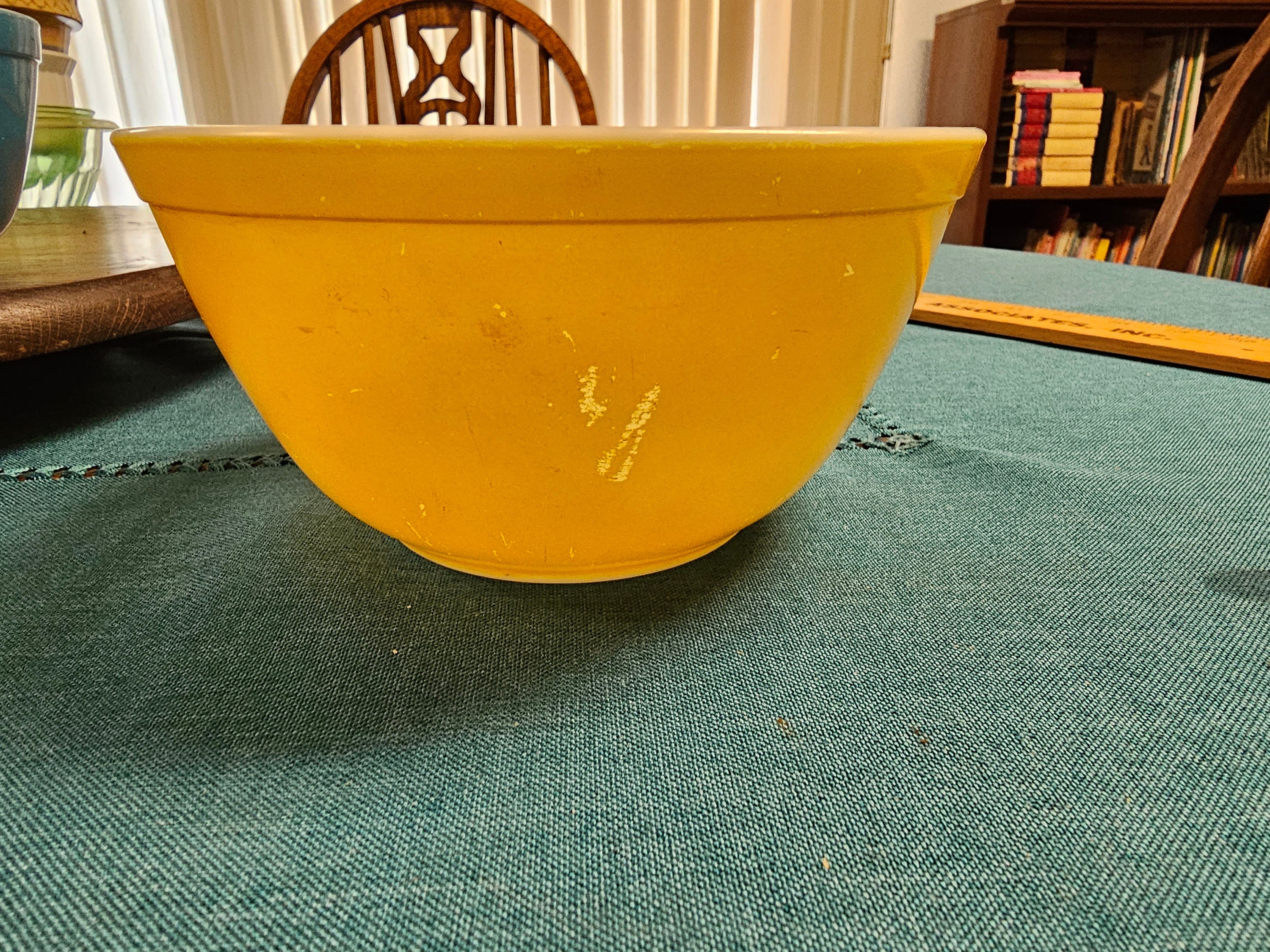 Vintage Pyrex Reverse Primary Mixing Bowls, NOS, Multicolor, Reverse ...