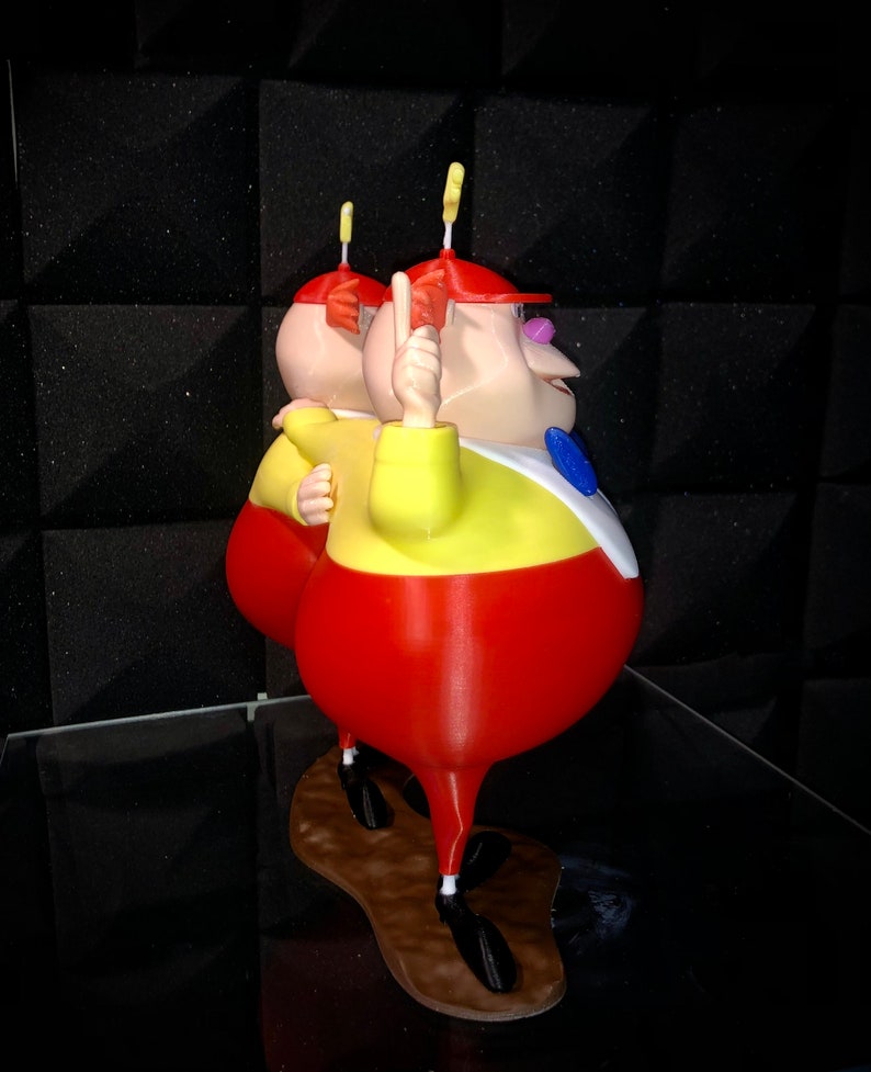 Tweedledee and Tweedledum From Alice in Wonderland (figure/decoration ...