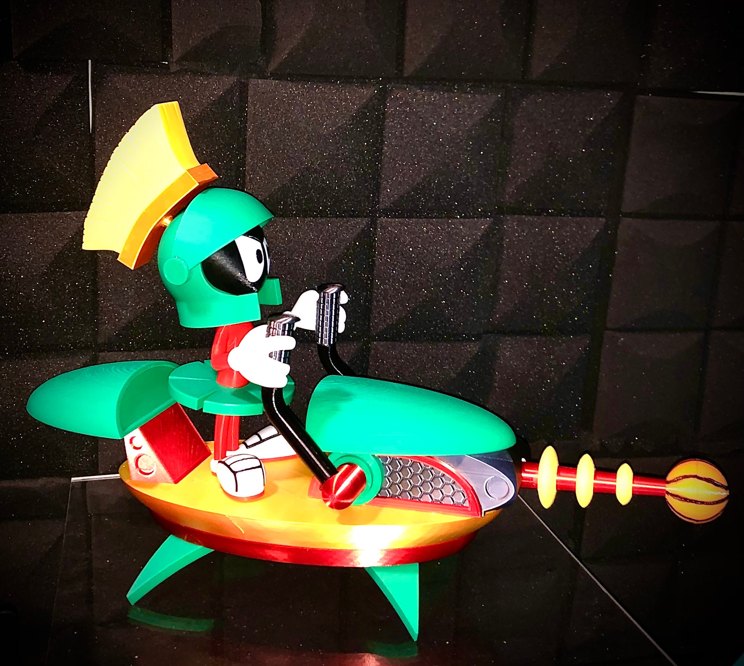 Marvin the Martian Spaceship (figure/decoration) - Etsy