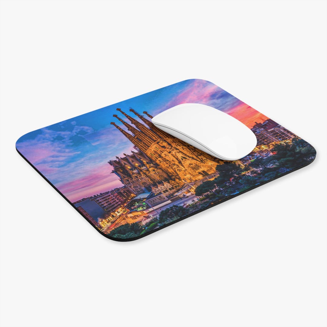 Sagrada Família Spain Mouse Pad, Architecture Desk Decor, Office ...