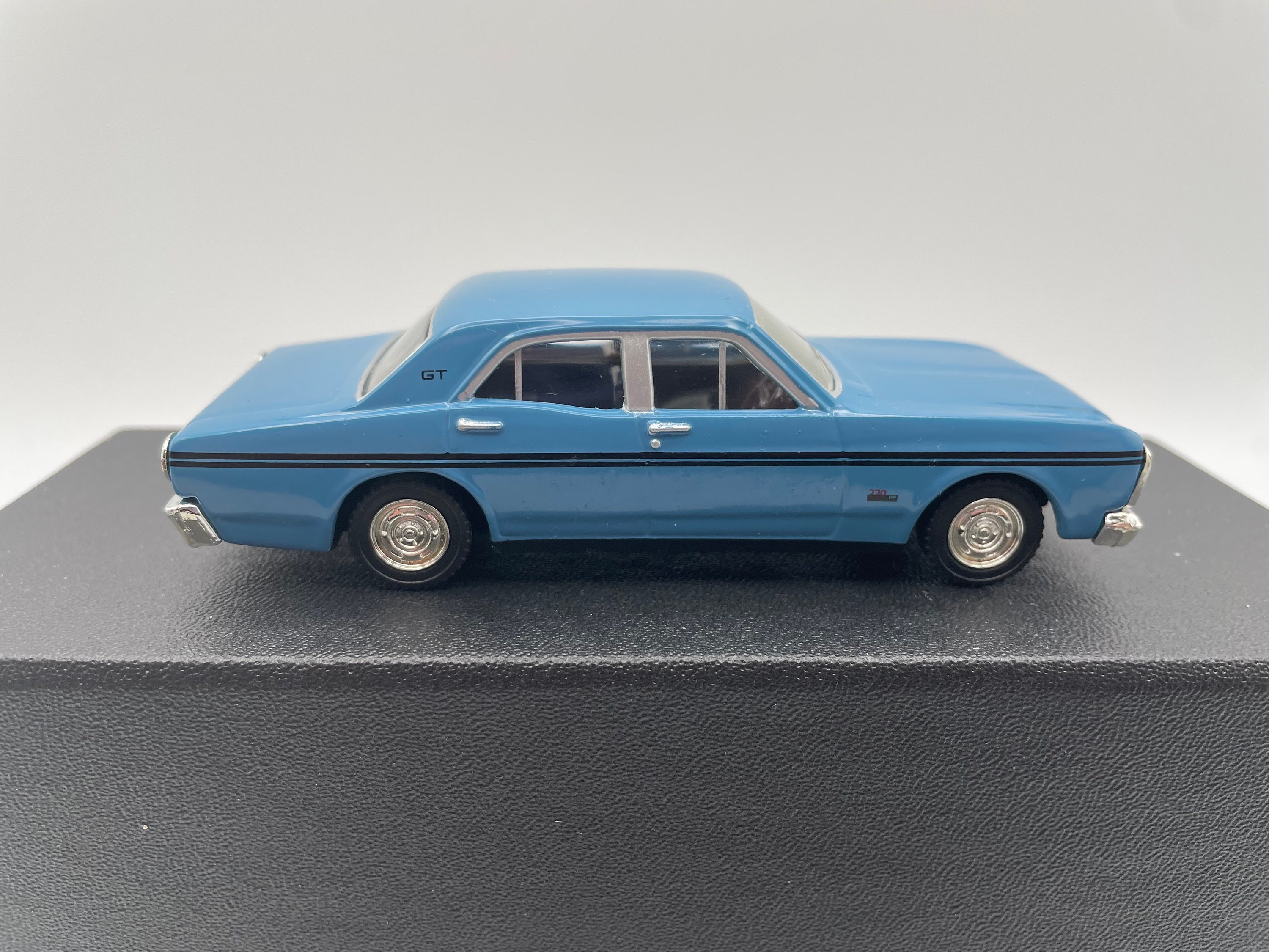 TRAX T224C Ford Falcon XT, GT, 30th Anniversary Edition, Cruise Blue, 1 ...