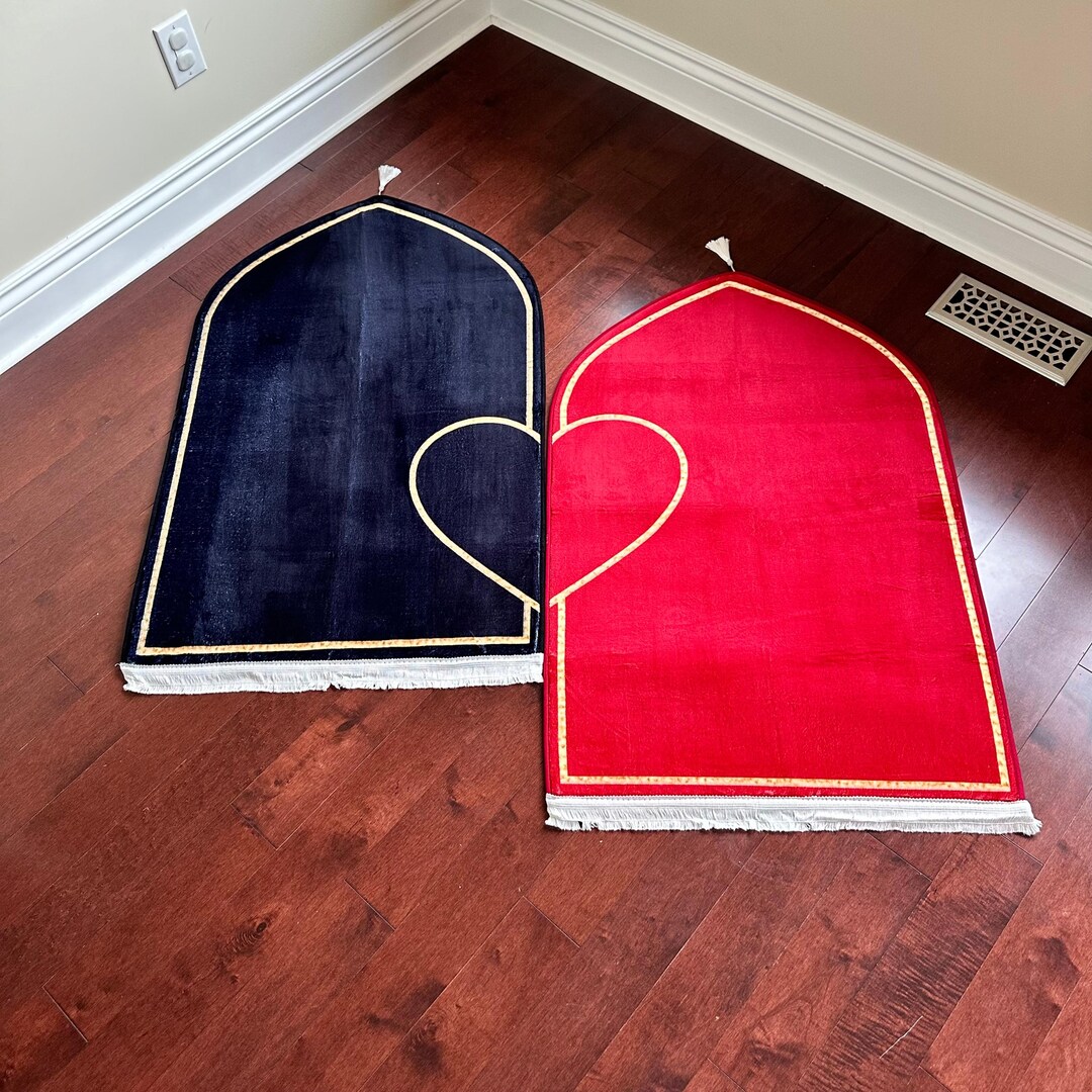 Couples Muslim Prayer Mats | His and Hers Islamic Prayer Rugs | Islamic ...