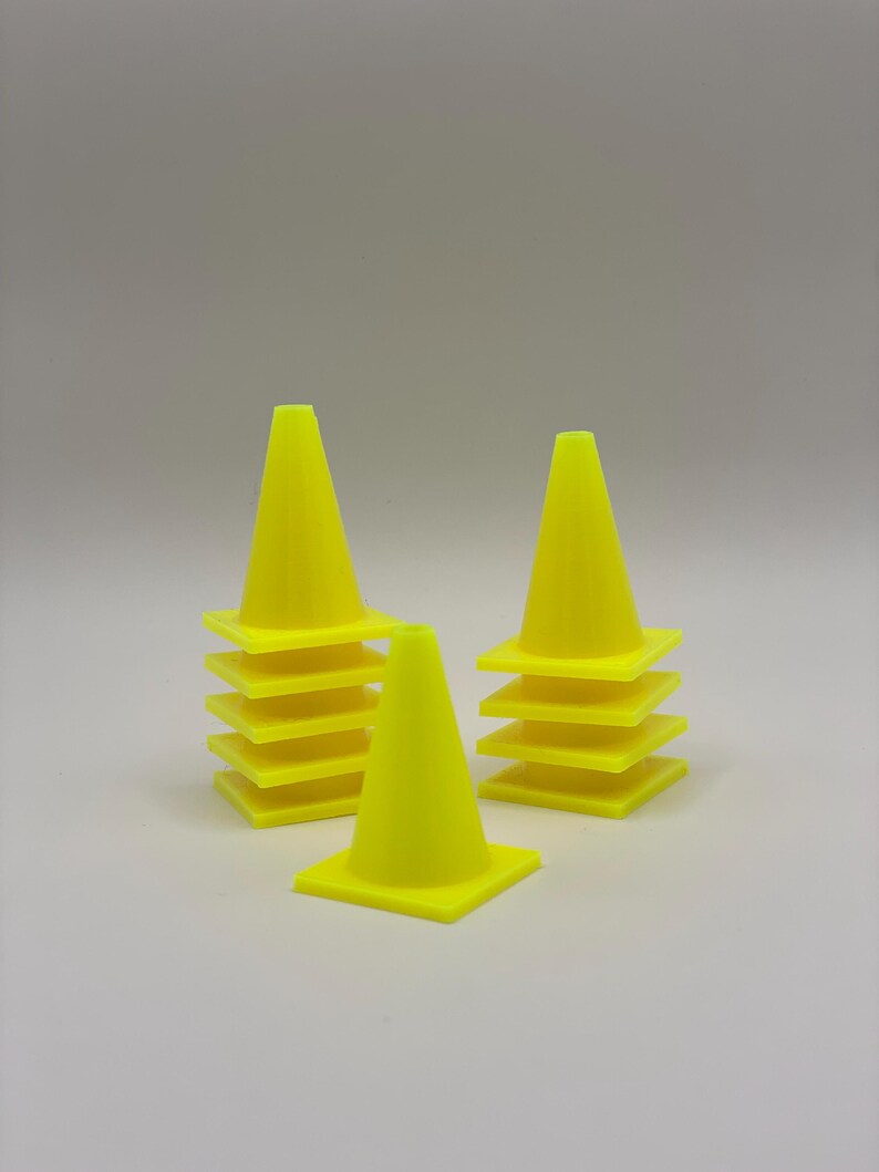 10 Mini Traffic Cones, 15 Micro Traffic Cones, 30mm or 20mm Tall ...