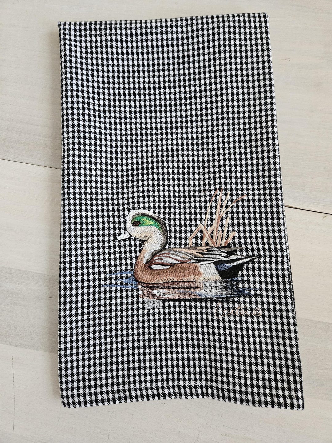 Beautiful Duck Towel. Custom Machine Embroidered Wildlife Kitchen ...