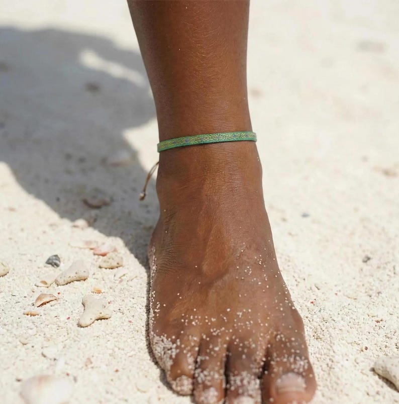 Minimal Woven Anklet Bracelet, Boho Beach Anklet, Handmade Friendship ...