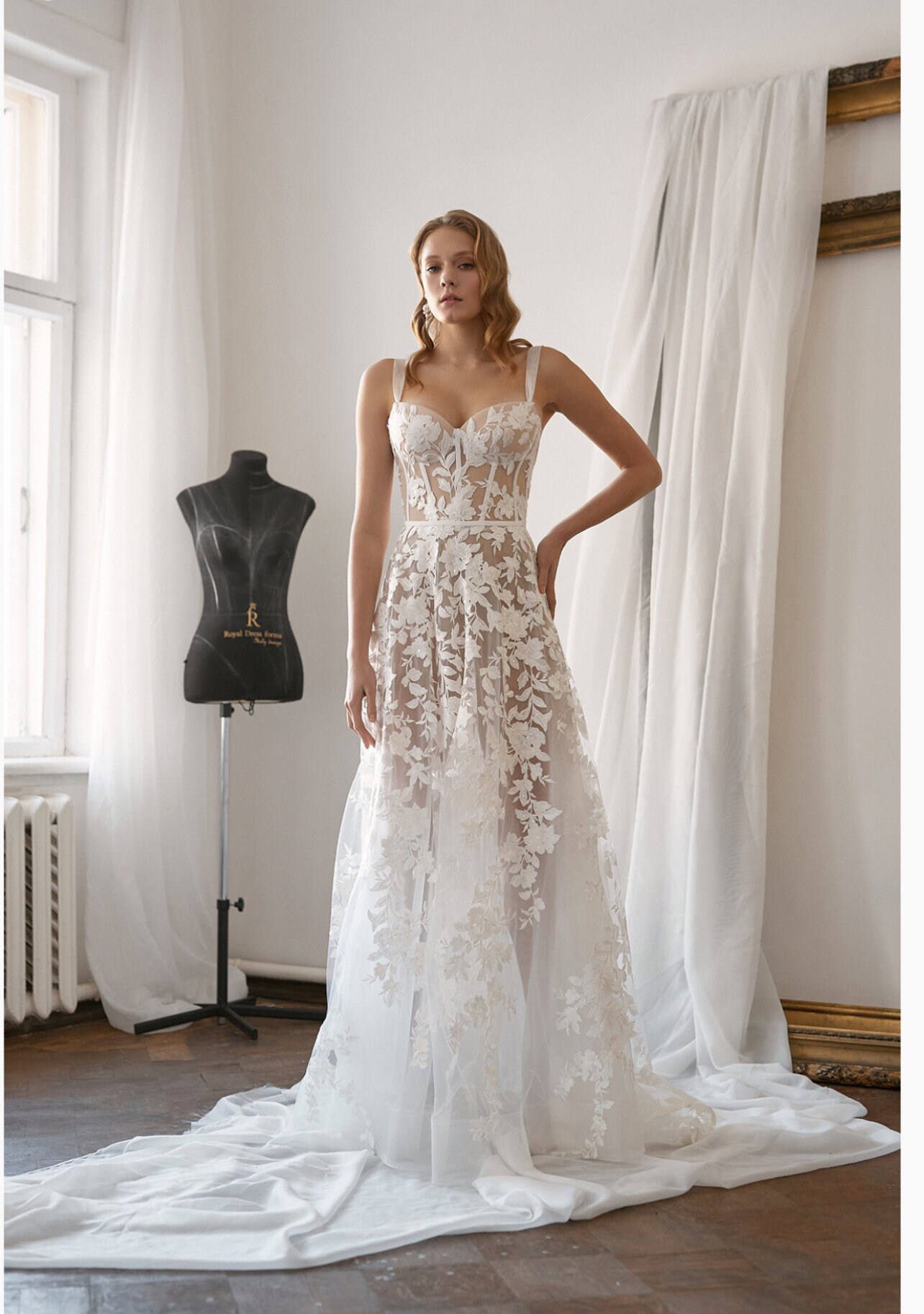 Sommer Transparent Floral A Line Wedding Dress , Sleeveless ...