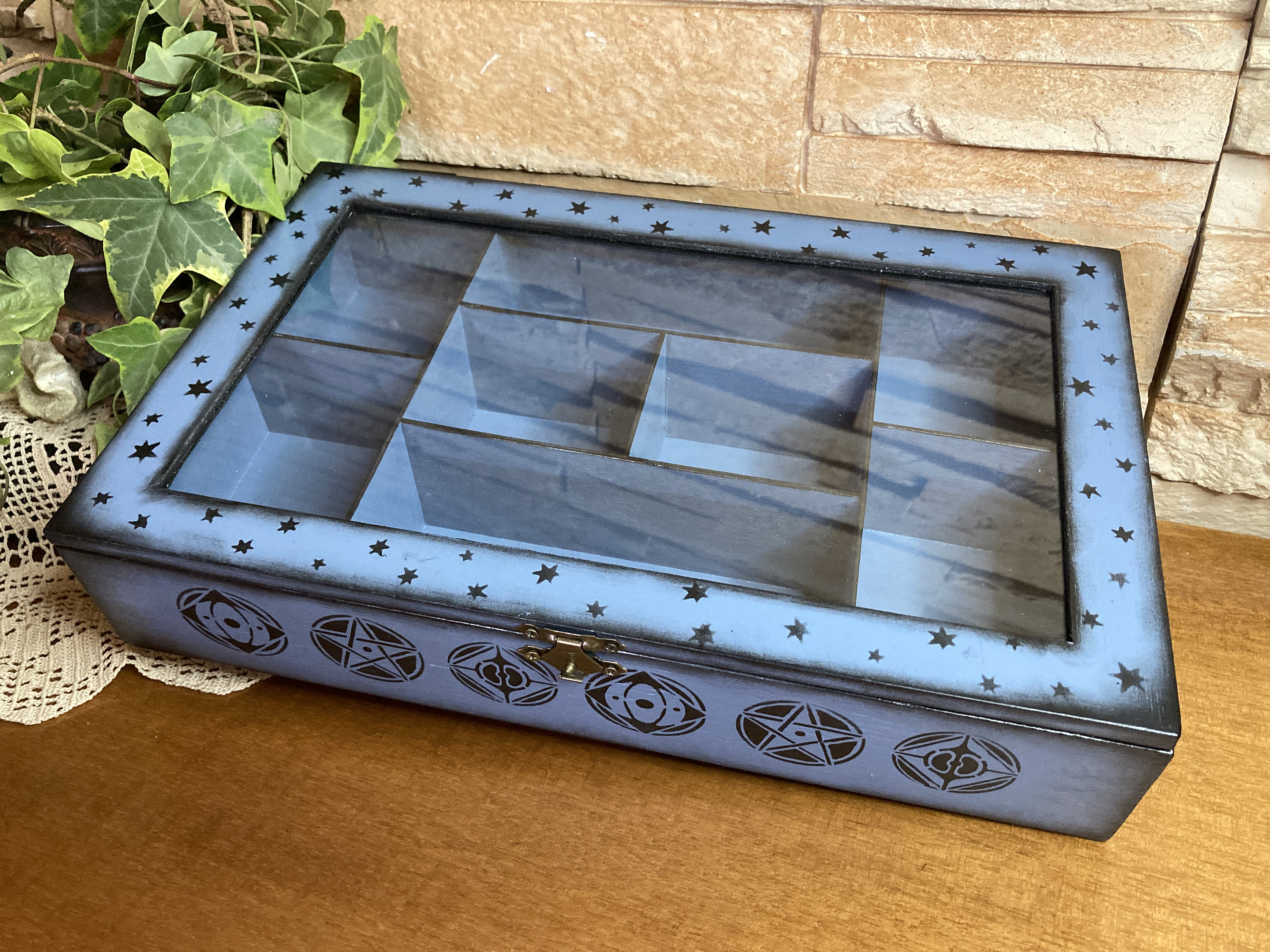 Moon Phase Wooden Crystal Storage Glass Lid Box , Crystals Display Box ...