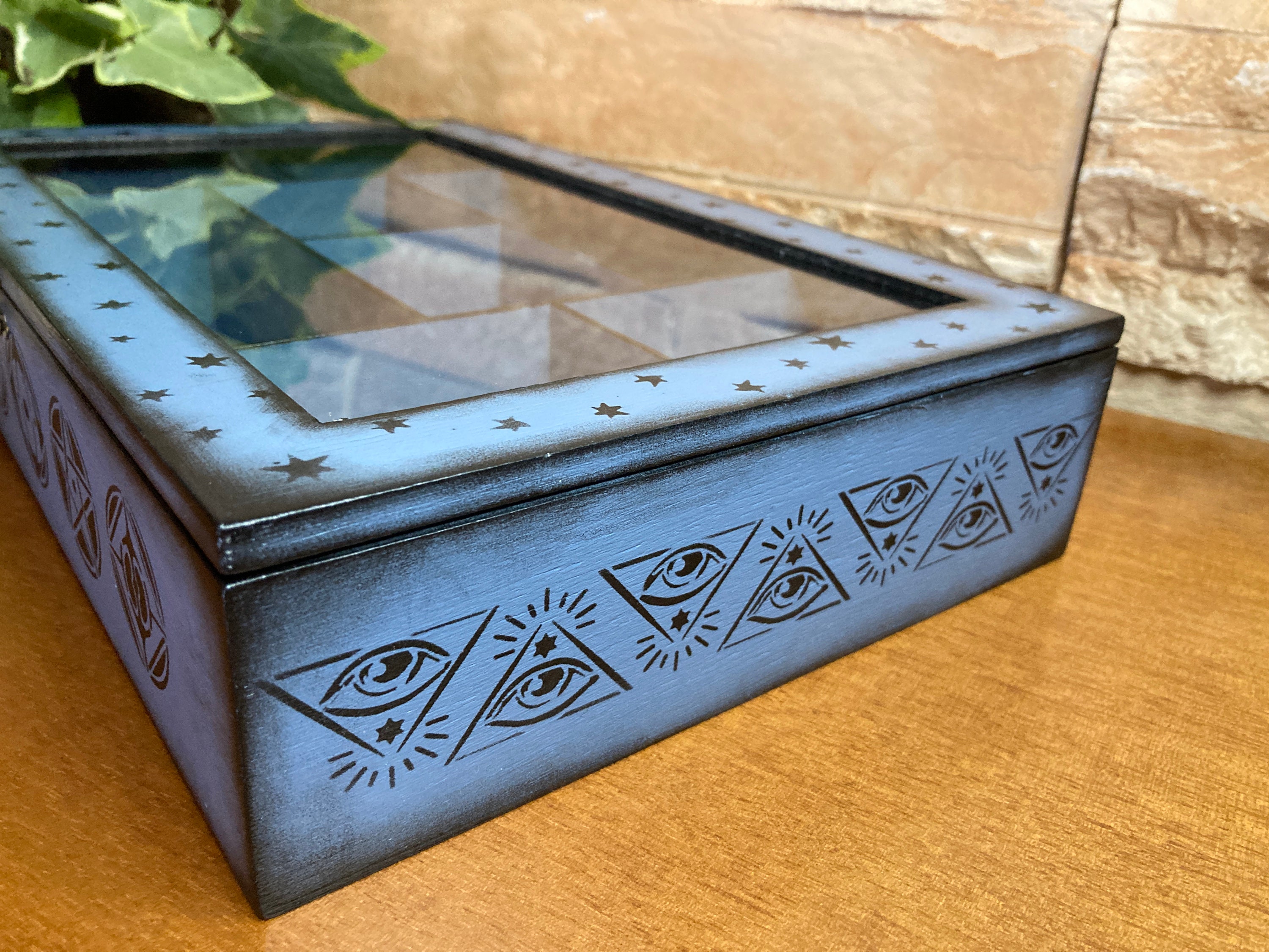 Moon Phase Wooden Crystal Storage Glass Lid Box , Crystals Display Box ...