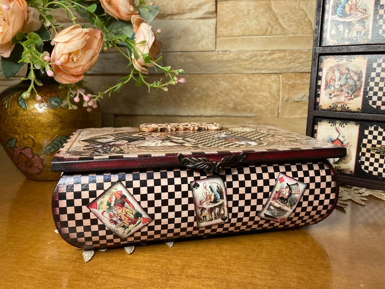 Alice in Wonderland Jewelry Keepsake Box, White Rabbit Cheshire Cat ...