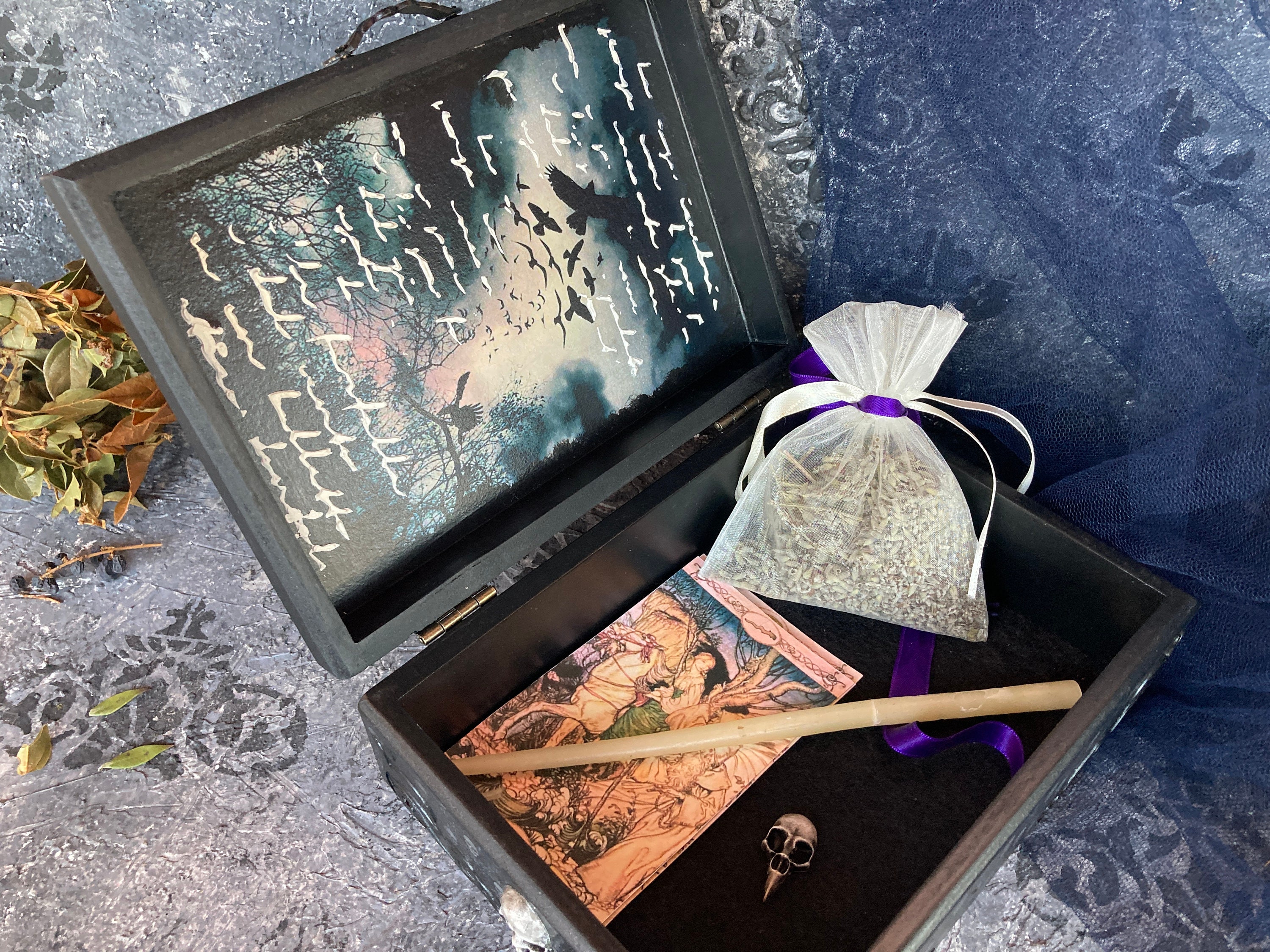 Gothic Raven Decorative Stash Box, Jewelry Box, Tarot Card Holder, Crow ...