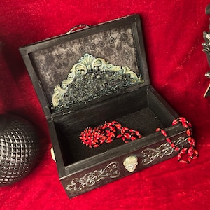 Skull Jewelry Box, Gothic Storage Box, Tarot Card Box, Trinket Box ...