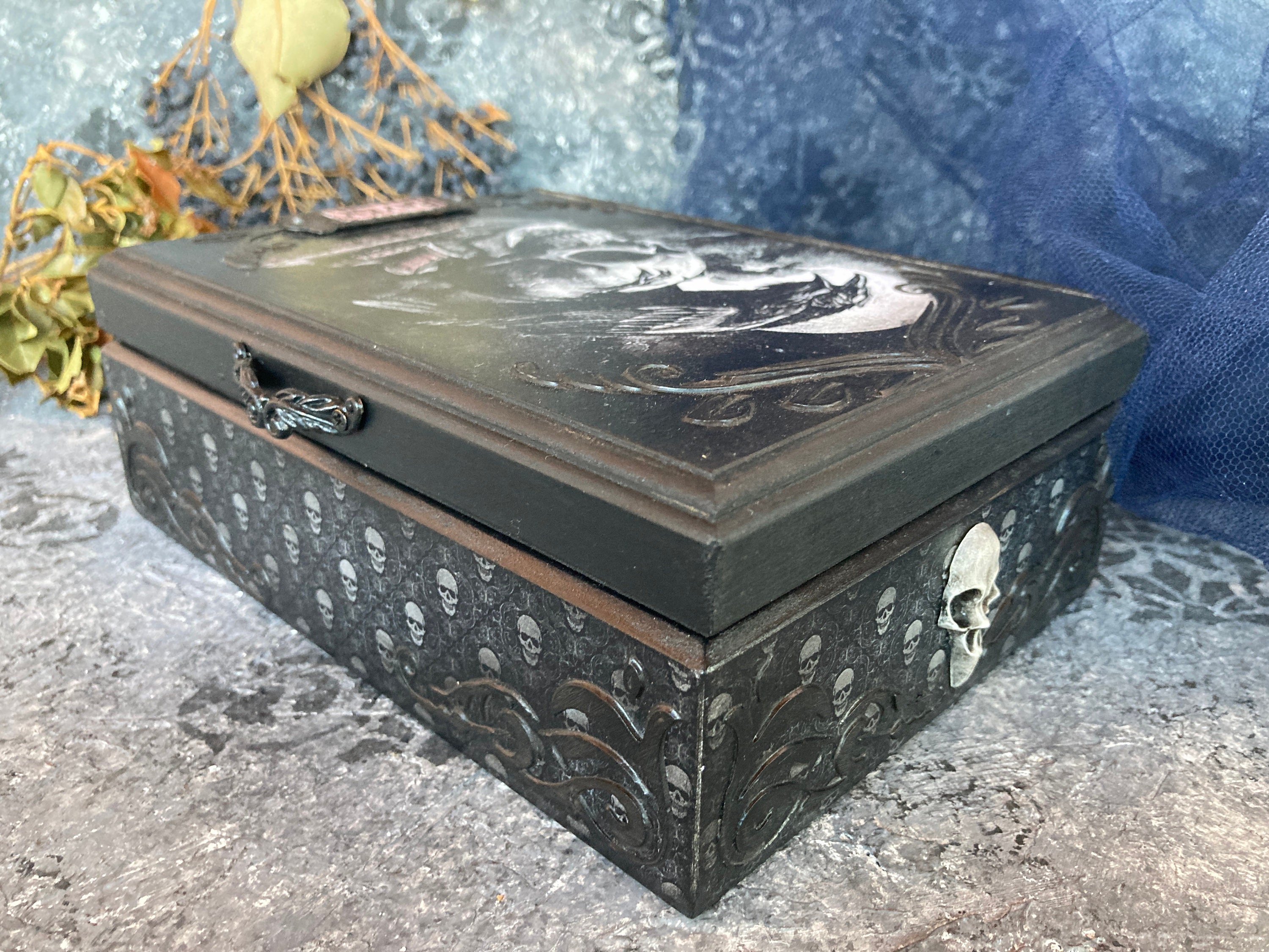 Gothic Raven Decorative Stash Box, Jewelry Box, Tarot Card Holder, Crow ...