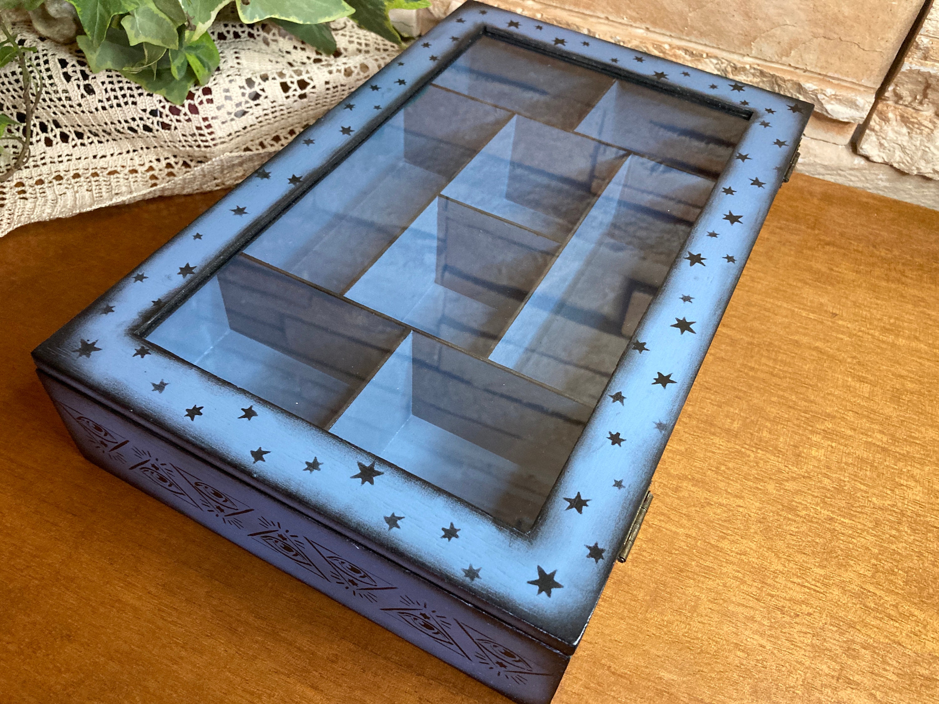 Moon Phase Wooden Crystal Storage Glass Lid Box , Crystals Display Box ...