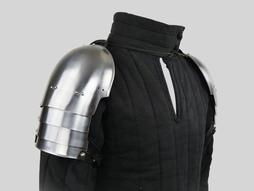 Handmade Steel Pauldrons: Gothic Knight Shoulder Armor for Larp/cosplay ...
