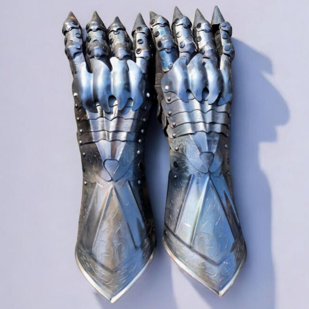 Medieval Black Nazgûl Etching Gloves Set – Steel Gothic Cosplay LARP ...