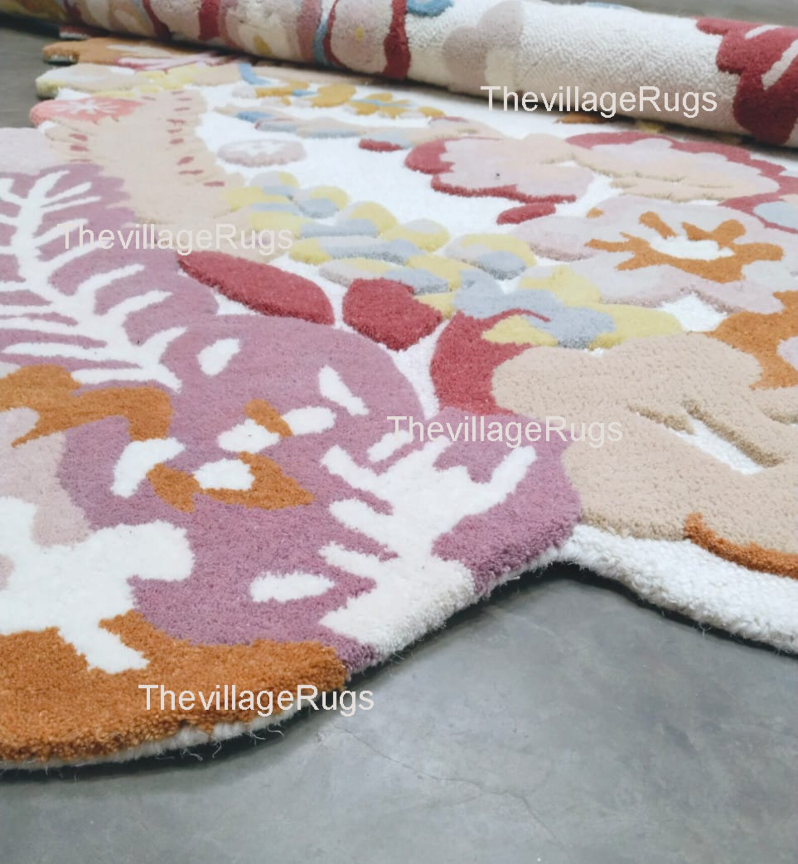 Authentic Aracelli Floral Rug Irregular Shape Hand Tufted Rug Handmade ...