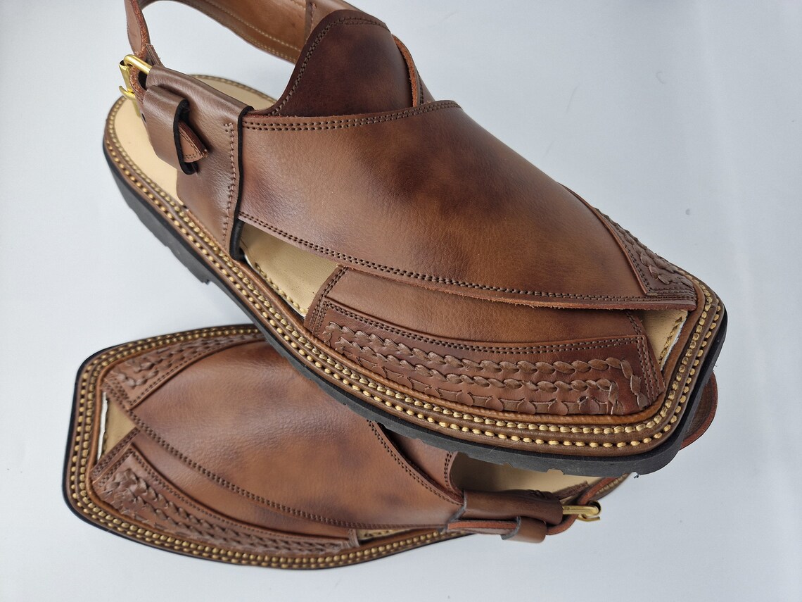 Men's Handmade Premium Quality New Design Leather Peshawari Chappal ...