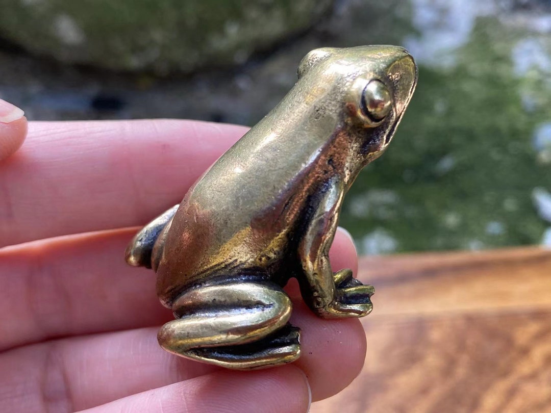 2 Pcs Copper Toad Frog Statue,carved Fengshui Animal Cute Frog Antique ...