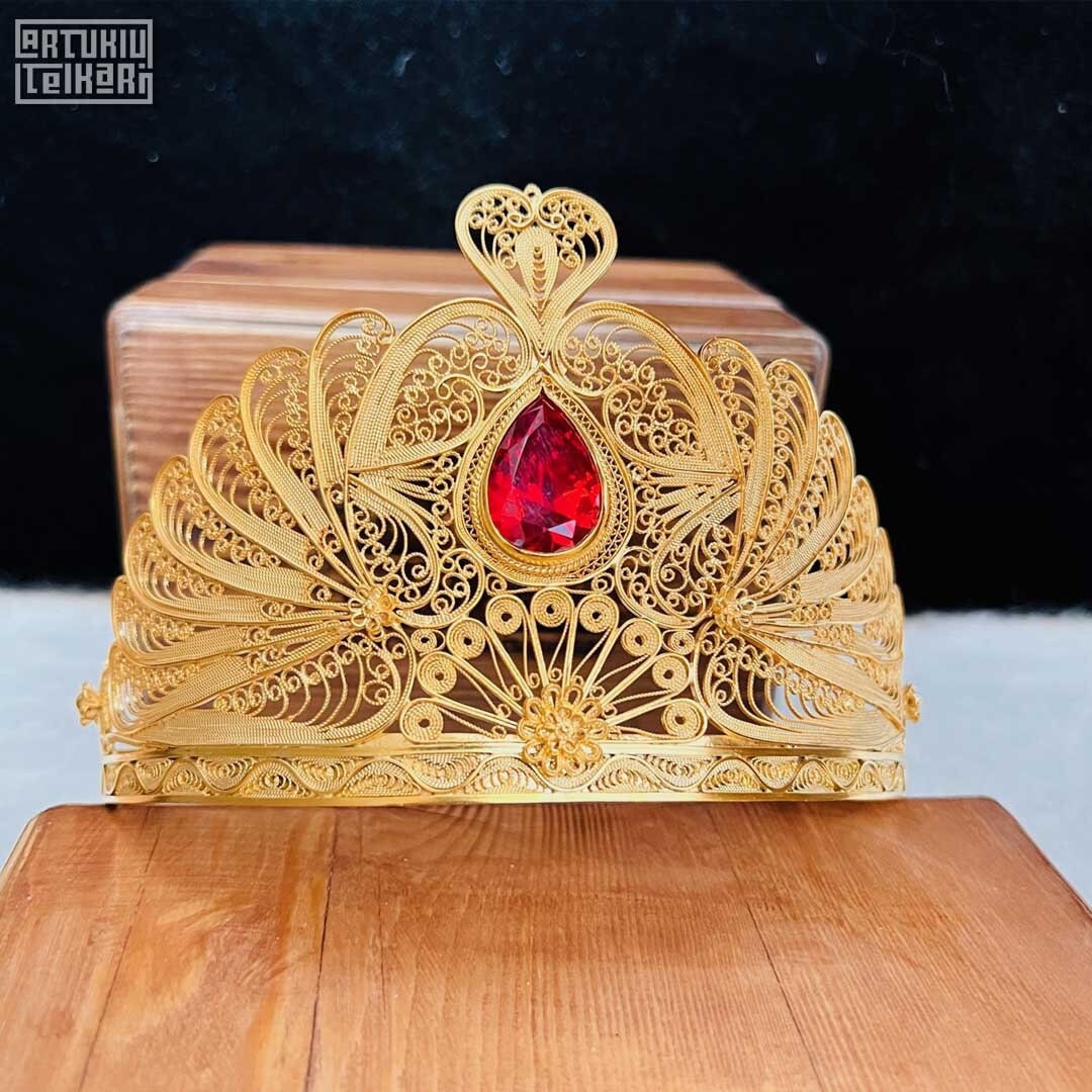 22k Gold-plated Woman's Crown, 925 Sterling Silver Filigree Ruby Bridal ...