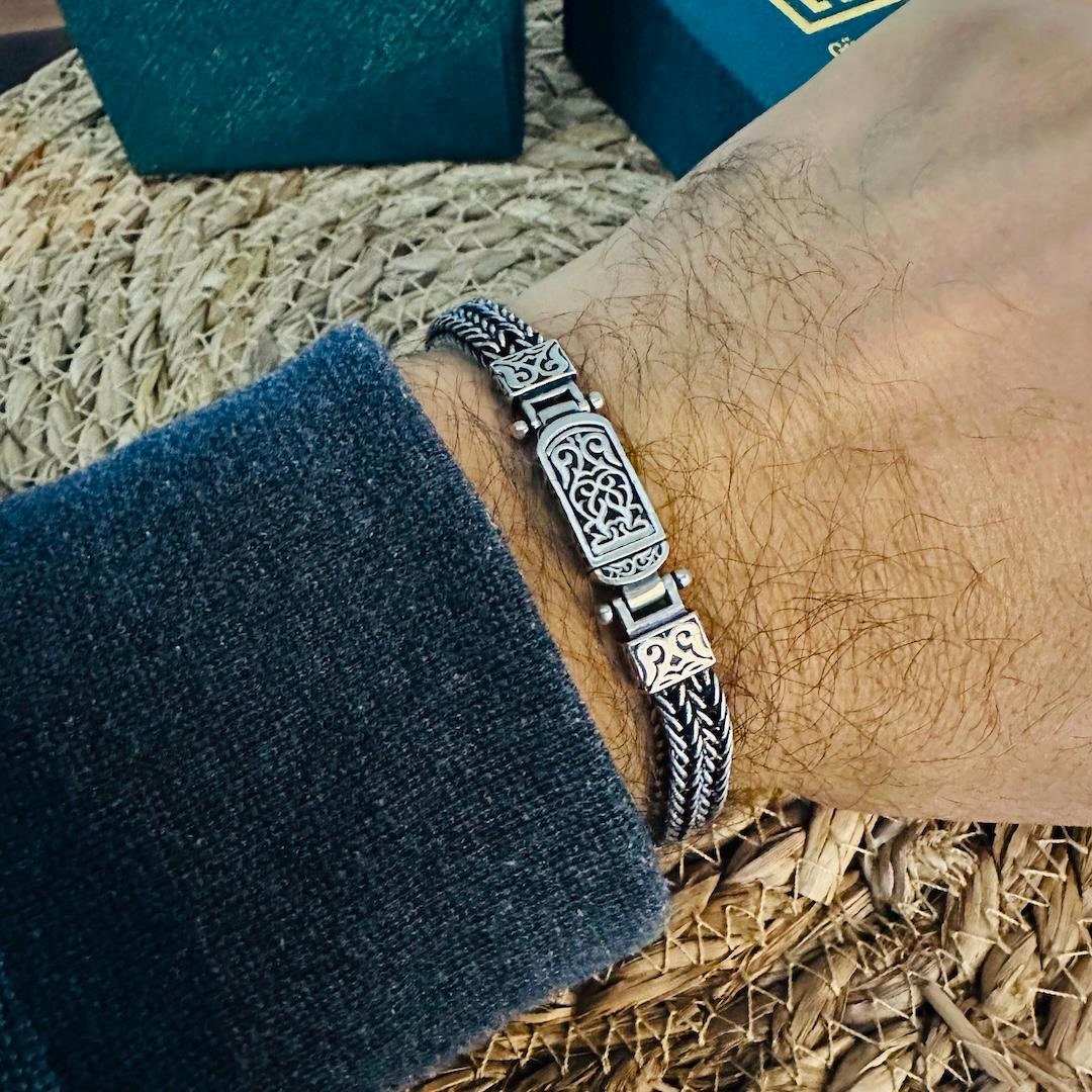 Midyat Wicker Cihan Albora Silver Spring Lock Bracelet, 925 Sterling ...