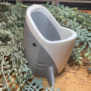 Shark Pencil Pot & Storage I Awesome Gift for Shark and Marine Life ...