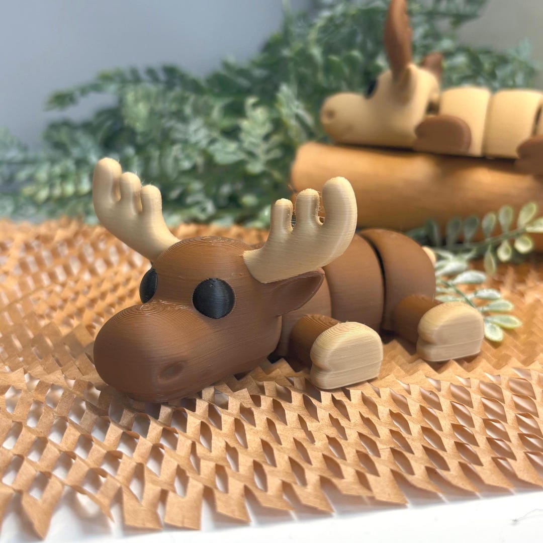 Cute Moose Fidget I Cool Wildlife Desk Toys and Decor I Gift for Nature ...