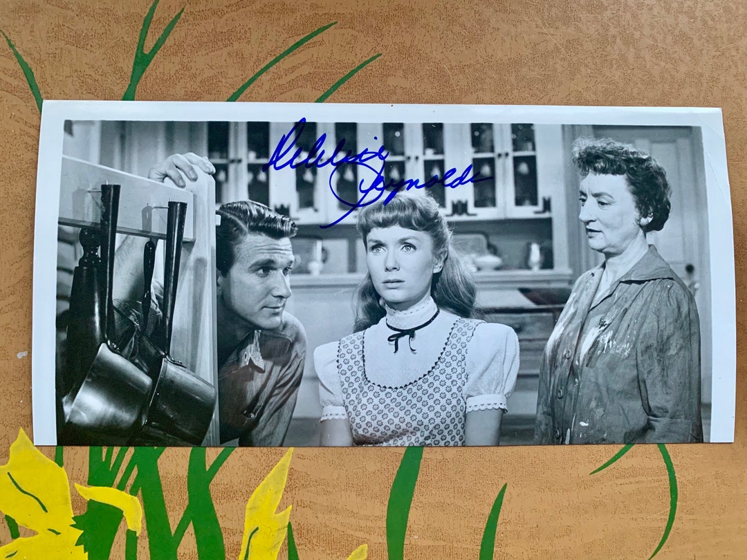 AUTOGRAPH - Debbie Reynolds From the Film Tammy and the Bachelor - Etsy