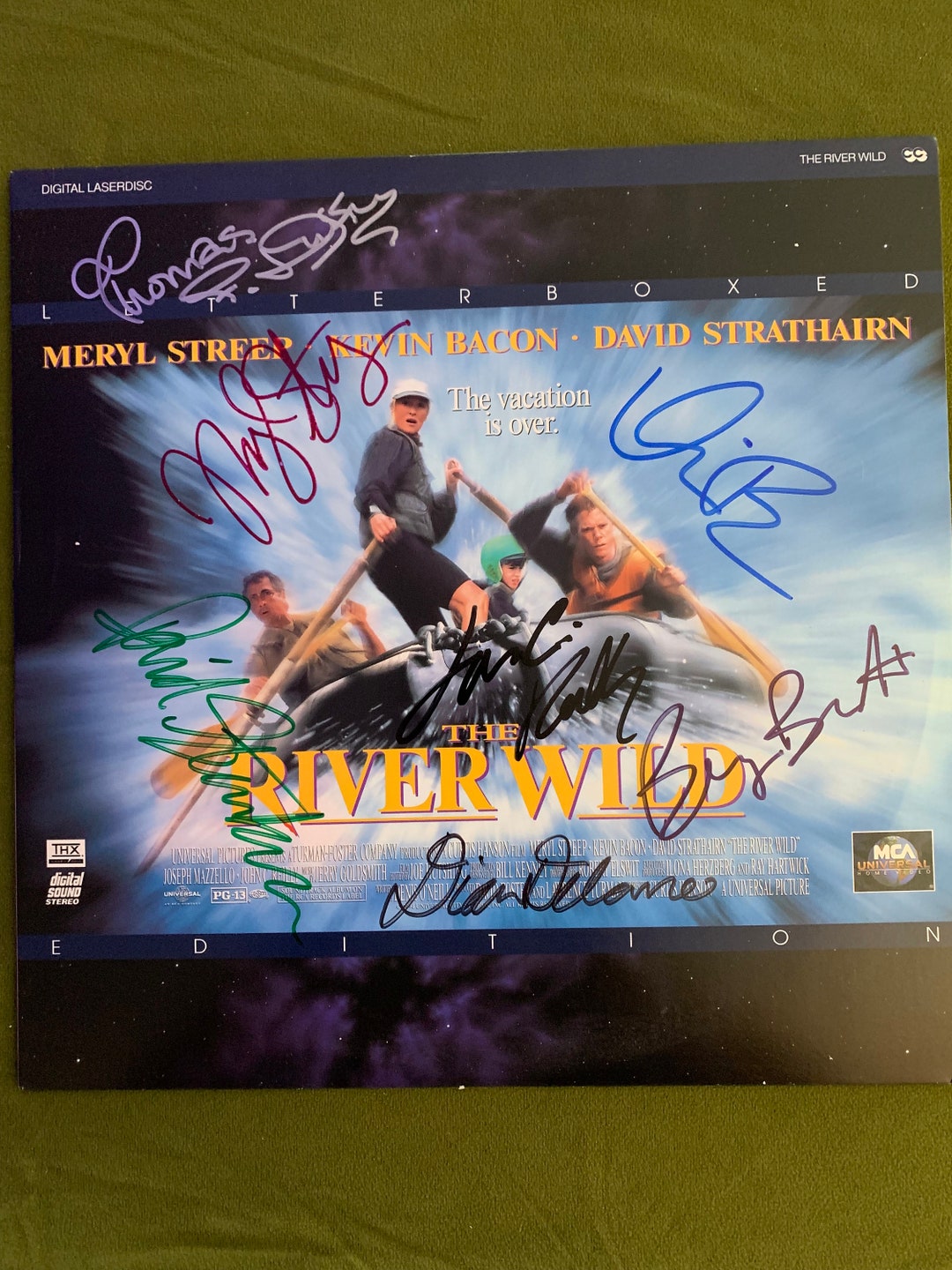 CAST AUTOGRAPH - the River Wild - Laserdisc Signed by 7 Including Meryl ...