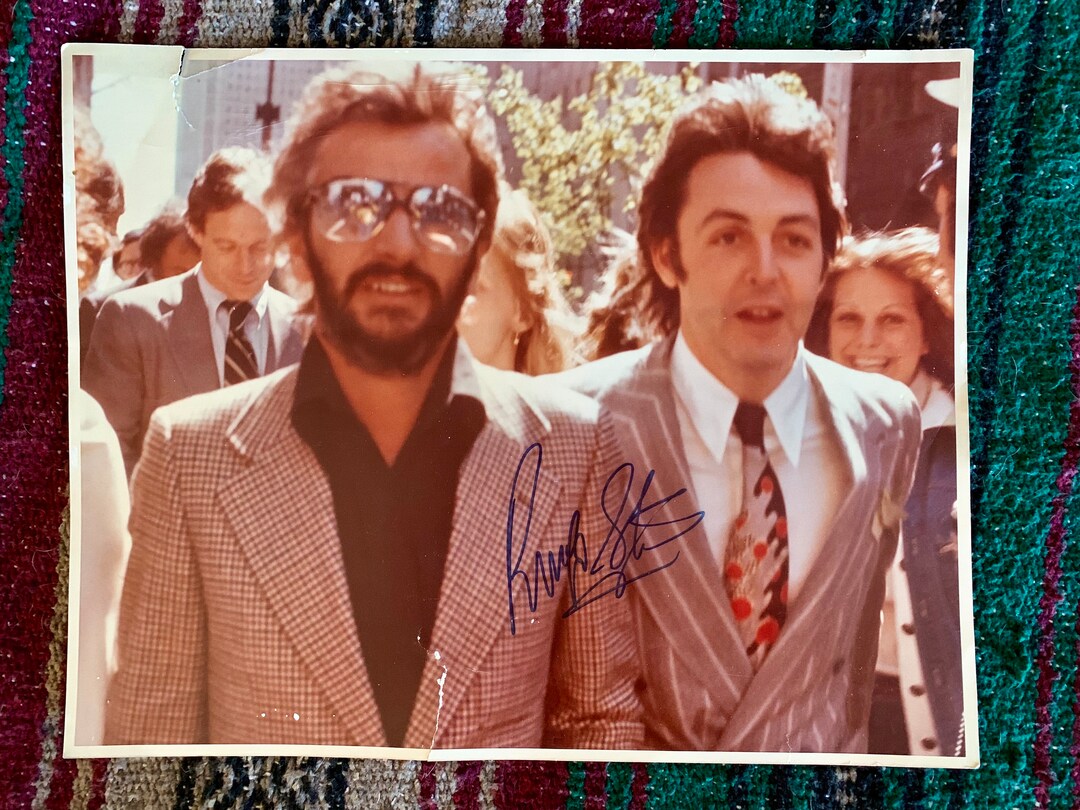 AUTOGRAPH - Ringo Starr - Rare Color Photo With Entire Name Signed - Etsy