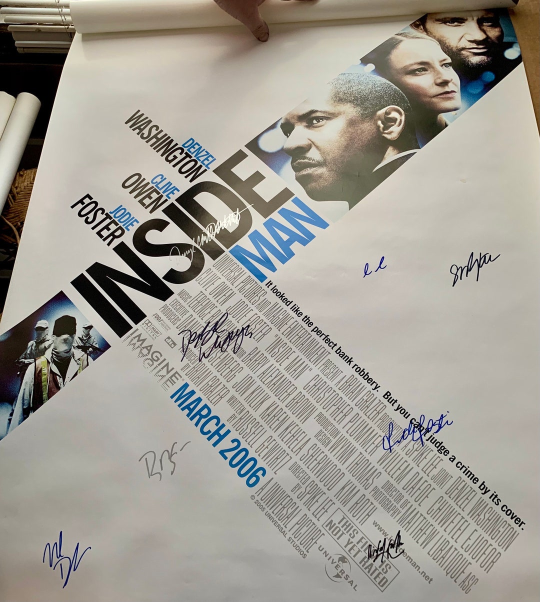 CAST AUTOGRAPH - Inside Man Movie Poster - Signed by 8 Including Denzel ...