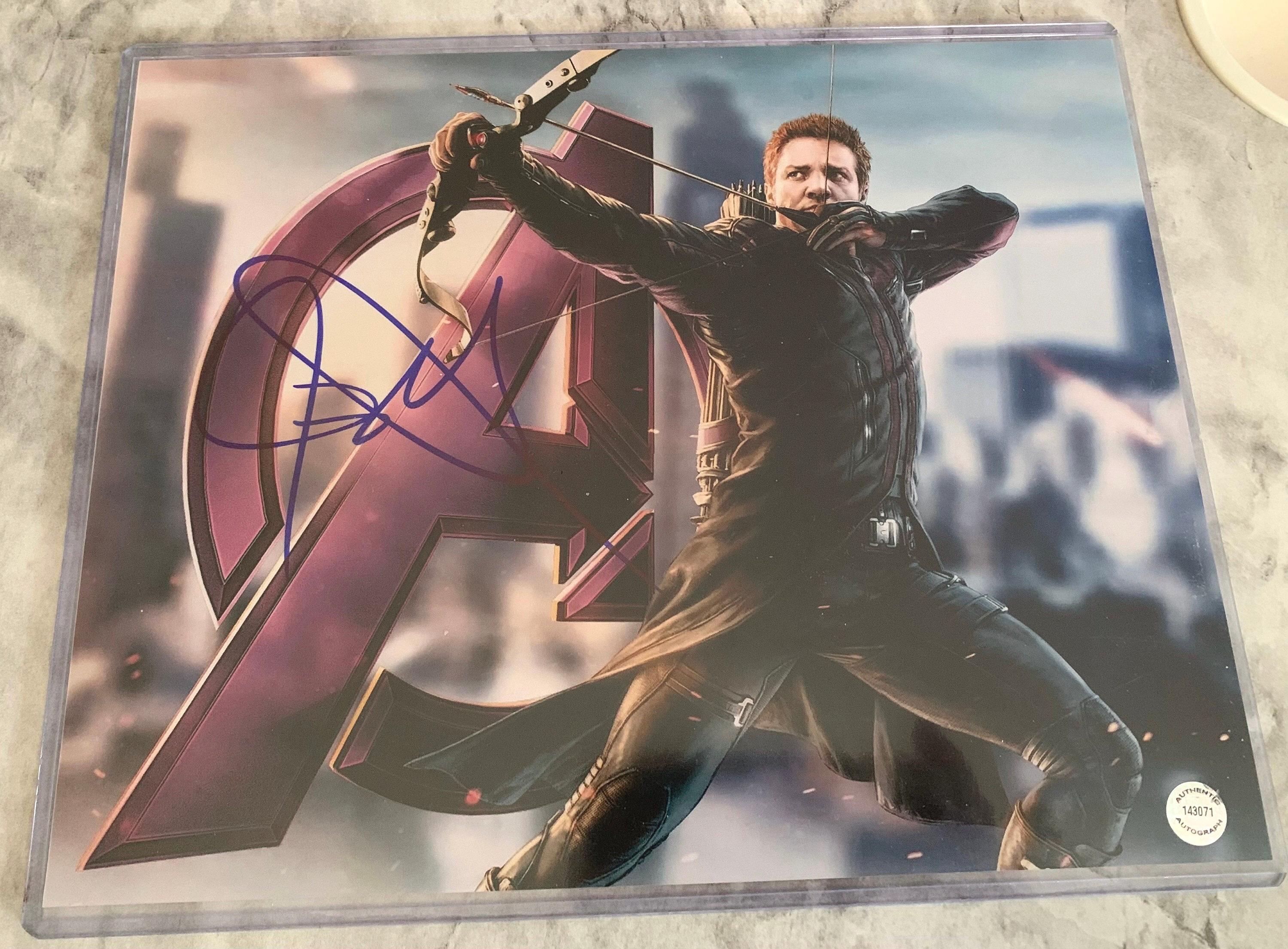 AUTOGRAPHED PHOTO Jeremy Renner as Hawkeye 8x10 - Etsy