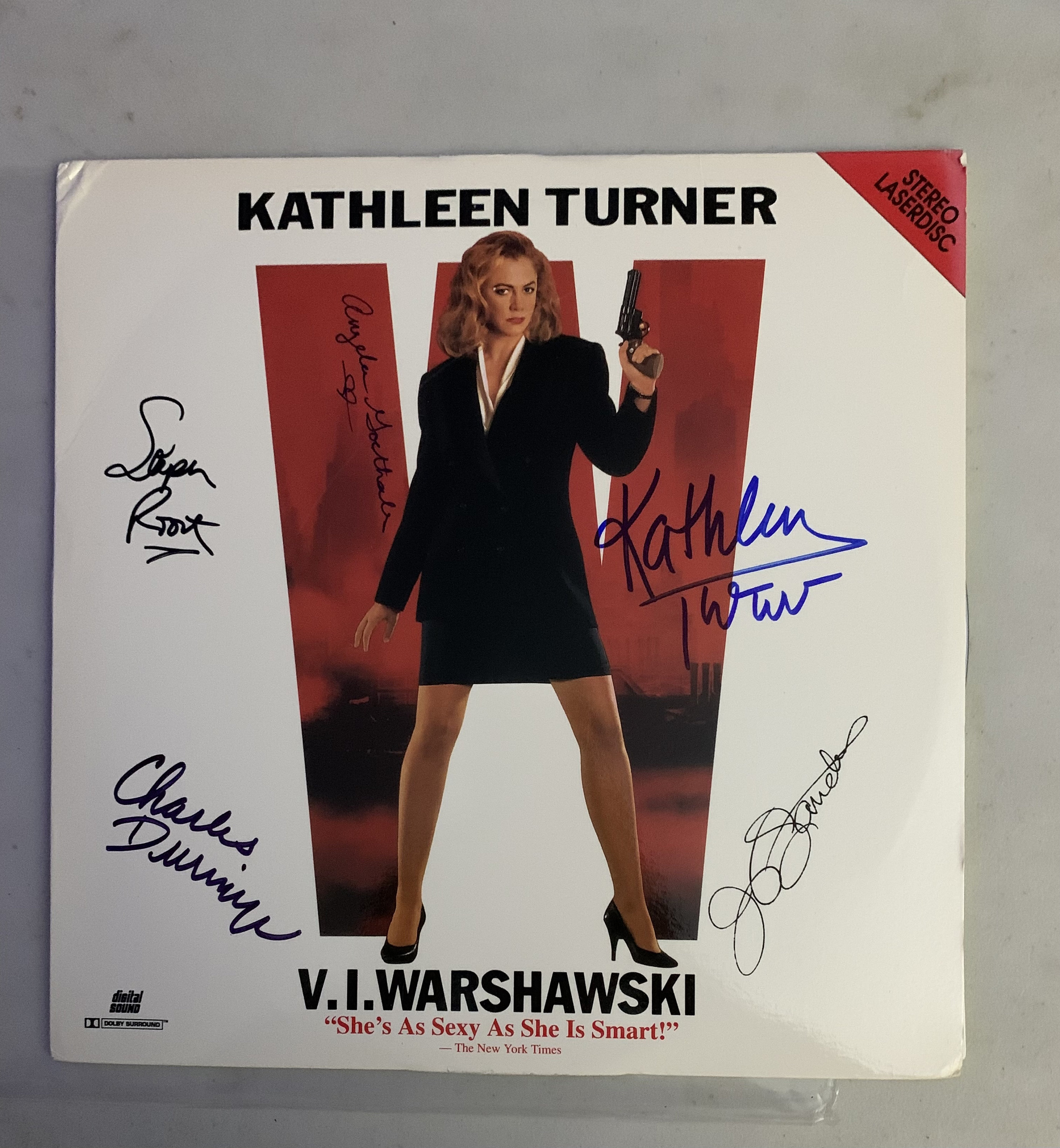 Cast AUTOGRAPH - V.I. Warshawski on Laserdisc Release - Kathleen Turner ...