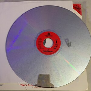 Cast AUTOGRAPH - V.I. Warshawski on Laserdisc Release - Kathleen Turner ...