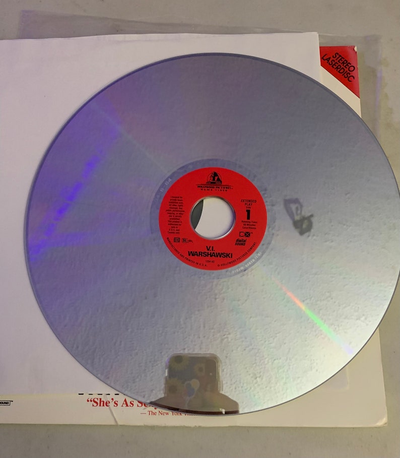 Cast AUTOGRAPH - V.I. Warshawski on Laserdisc Release - Kathleen Turner ...