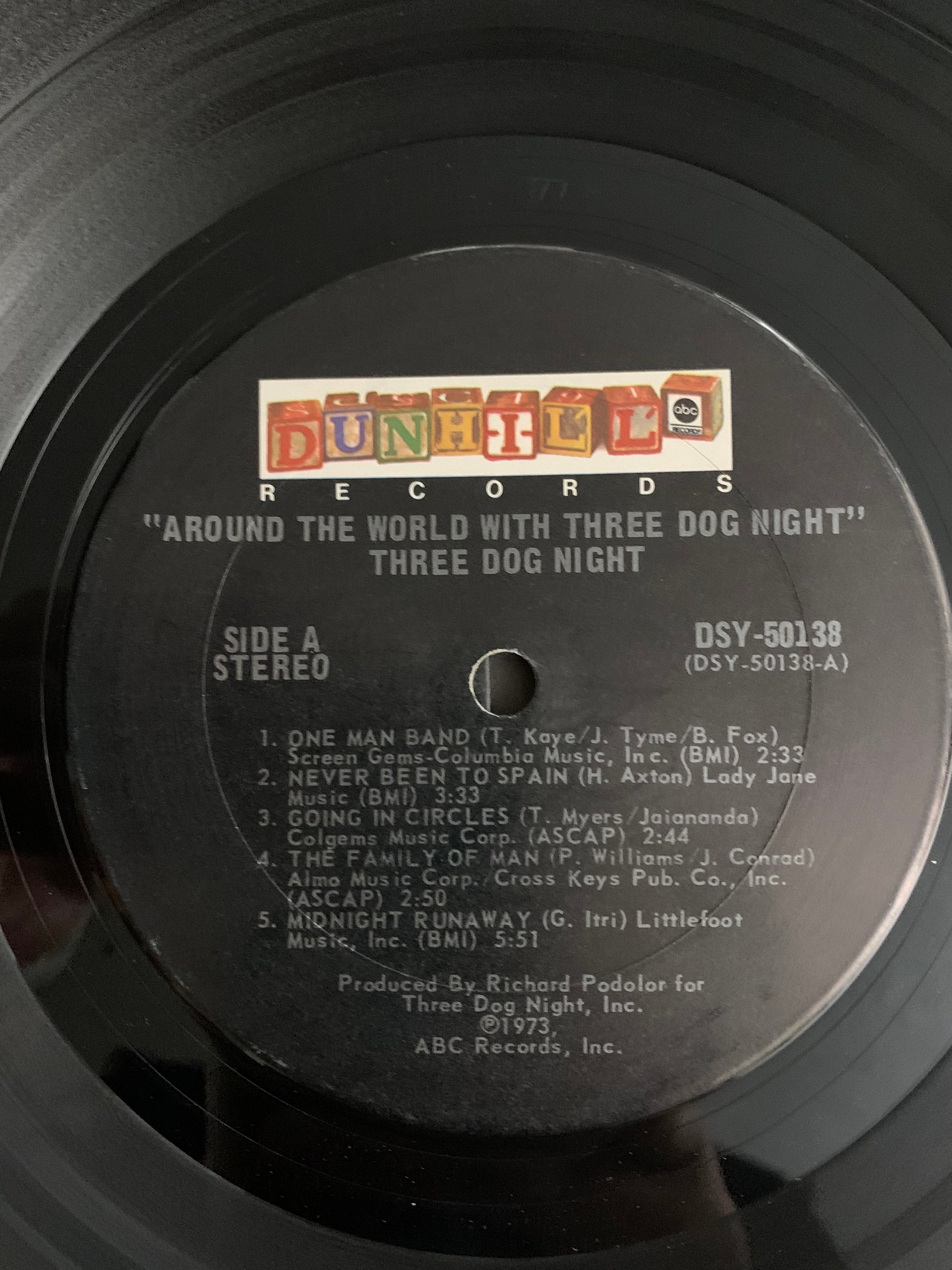 AUTOGRAPHS Three Dog Night 6 Members on LP Chuck Negron, Floyd Sneed ...