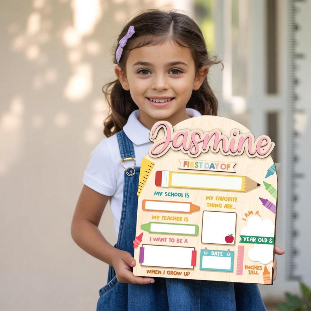 Personalized First & Last Day of School Sign, Kindergarten 1st Day of ...