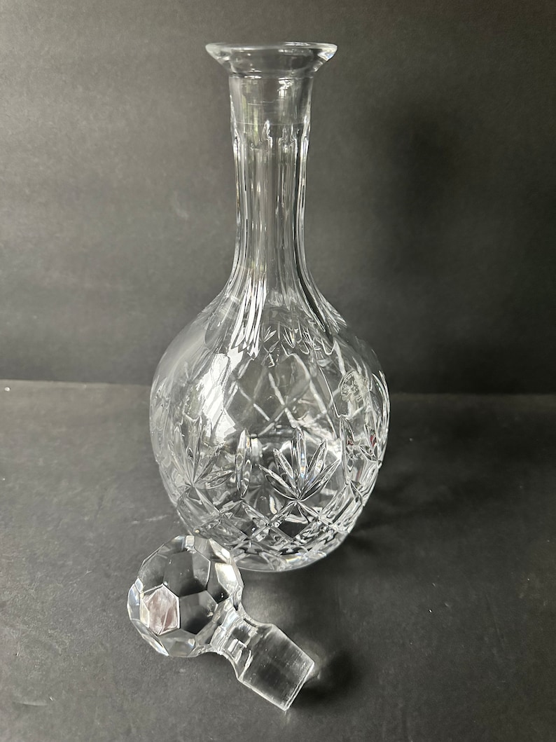 Vintage Samobor 24% Lead Crystal Decanter With Lid, Made in Croatia - Etsy