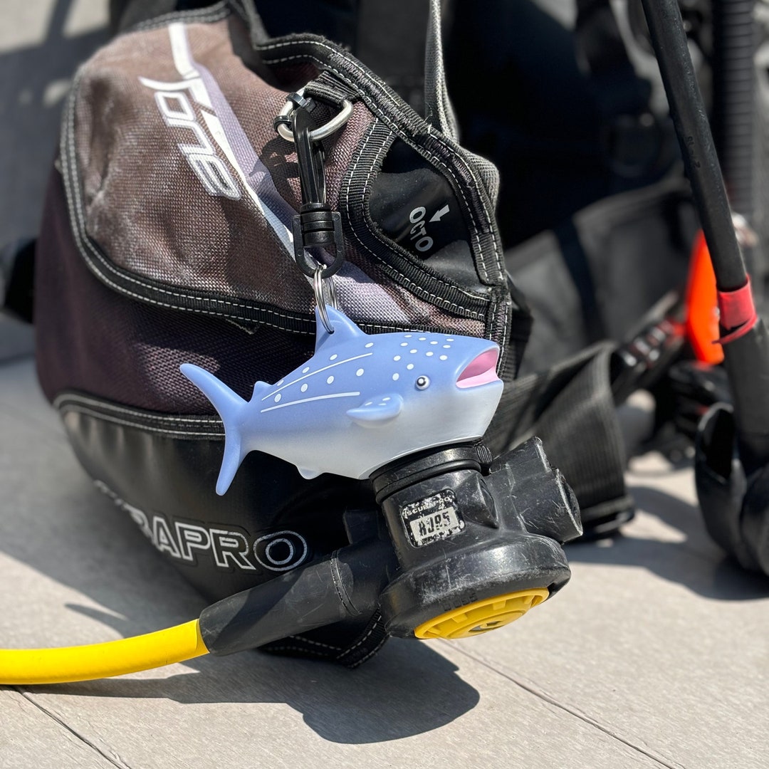 Whaleshark Octopus Alternate Air Source Holder Clips Onto Your Buoyancy ...