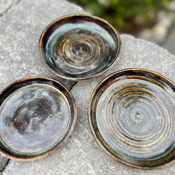 Nesting Plates - Etsy
