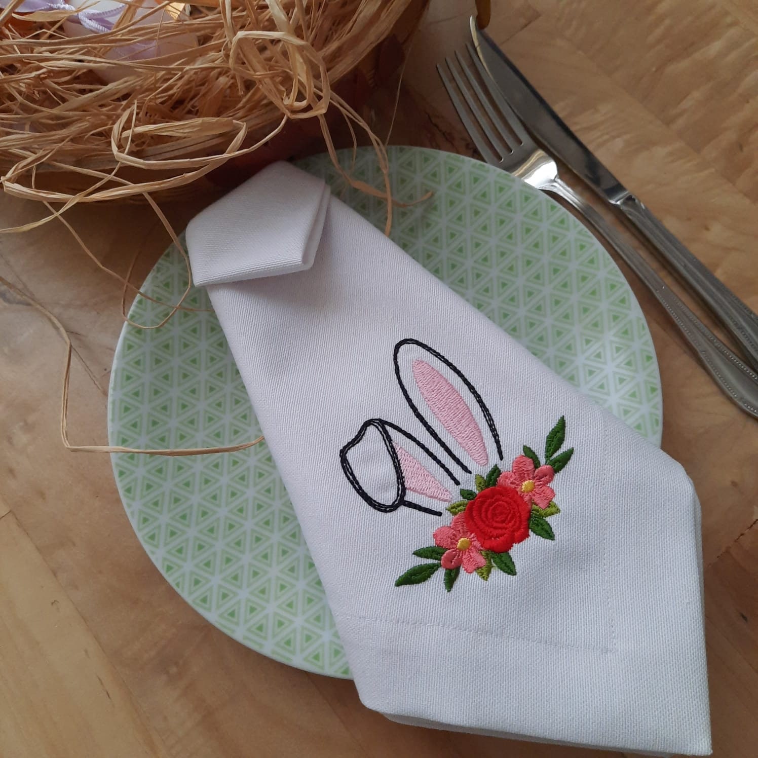 Easter Bunny Cotton Napkin, Embroidered Easter Dinner Napkin,white ...
