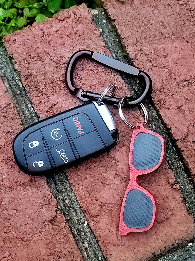 Sunglass 3D Printed Keychain - Etsy