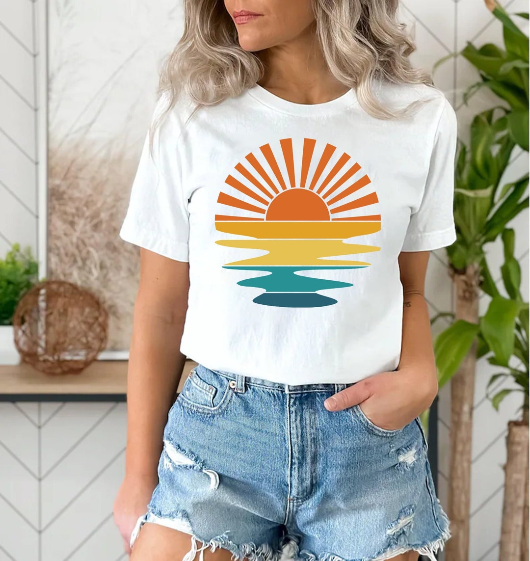 Retro Sunset Rays Wavy Shirt, Sun Shirt, Retro Sunshine Shirt, Sun Rays ...