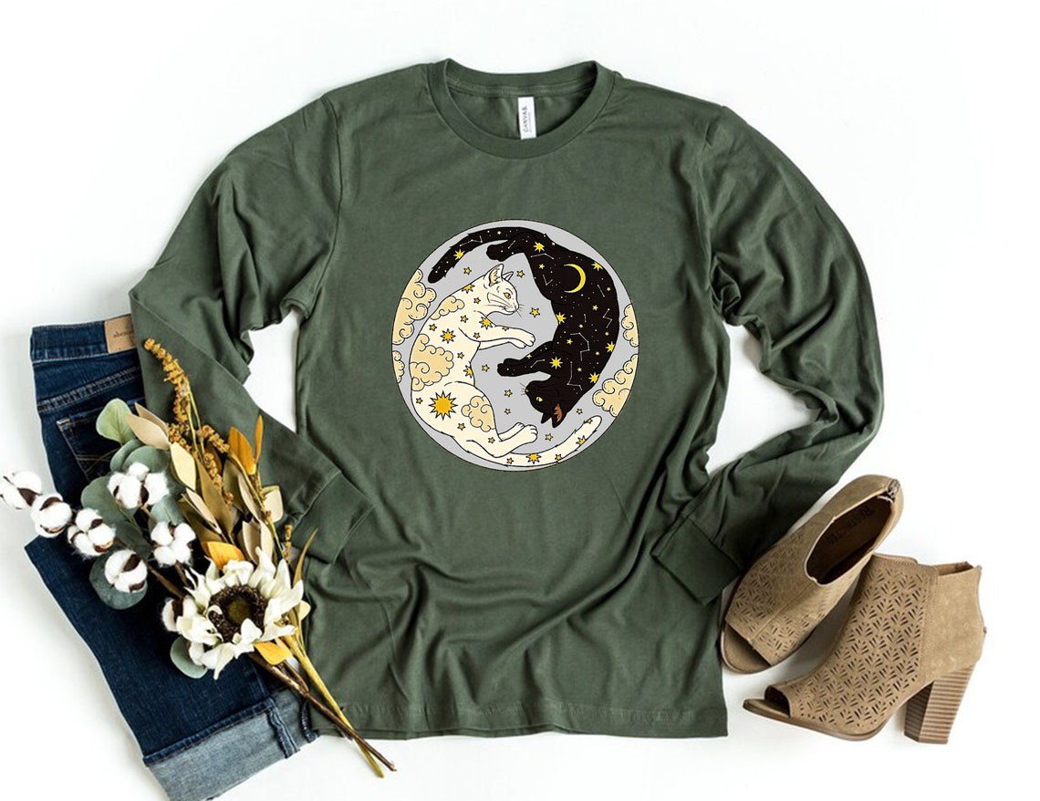Cats and Moon Shirt, Celestial Cat Sweatshirt, Celestial Shirts, Moon ...