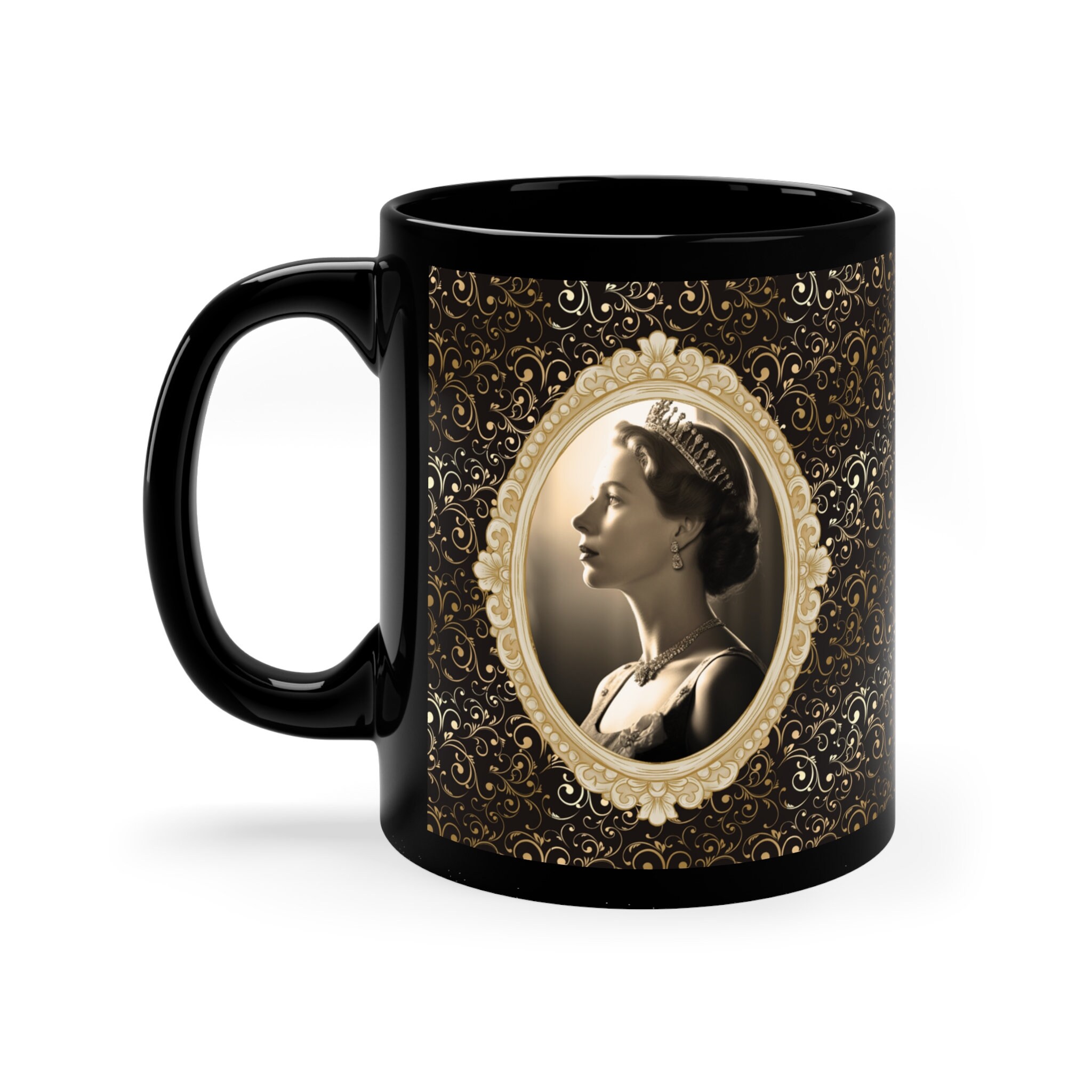 Queen Elizabeth Mug Royal Portrait the Crown Royal Gift Queen Elizabeth ...