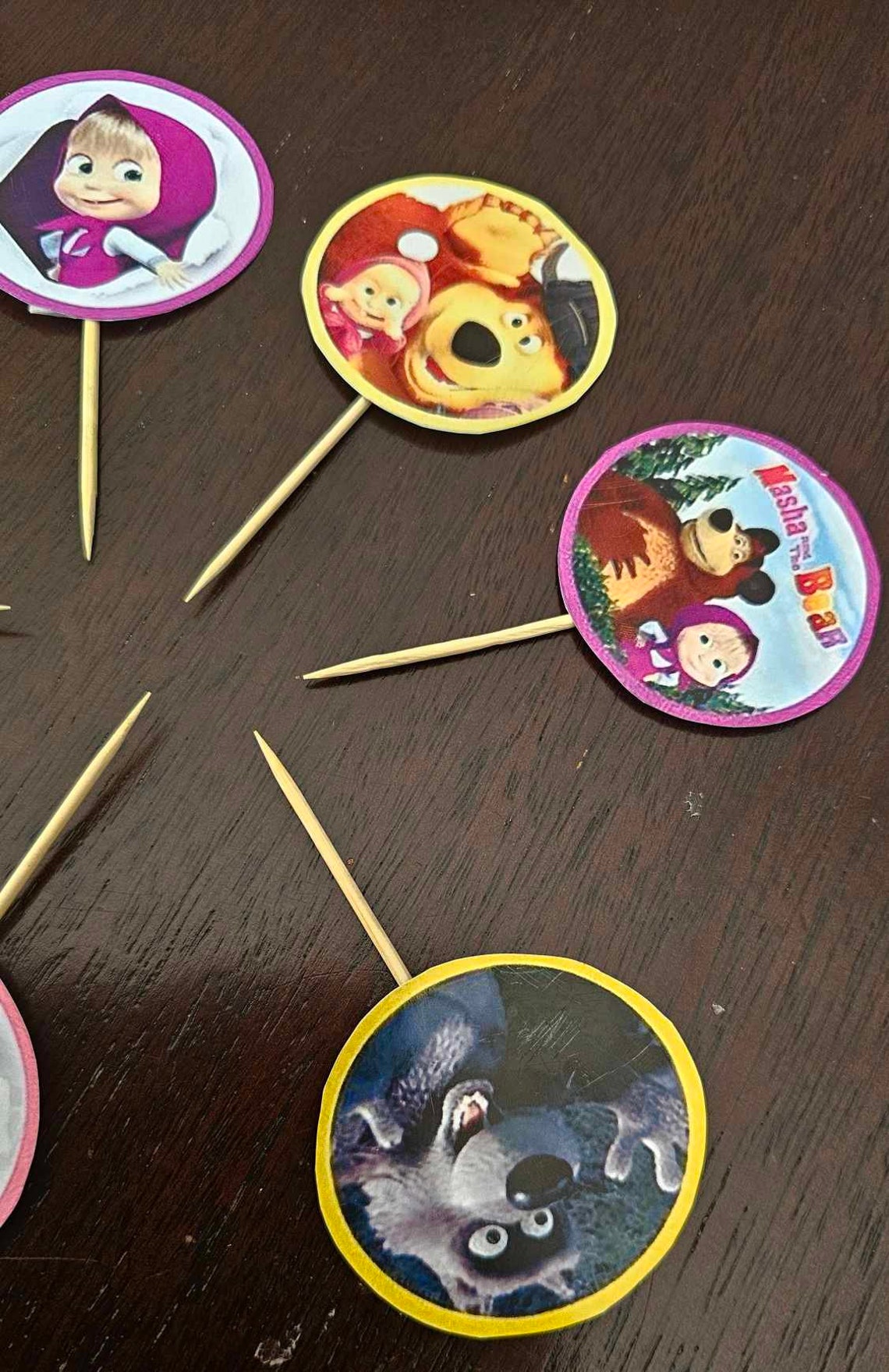 Masha and Bear CUP CAKE TOPPERS, Masha and Bear Theme Cup Cake Toppers ...